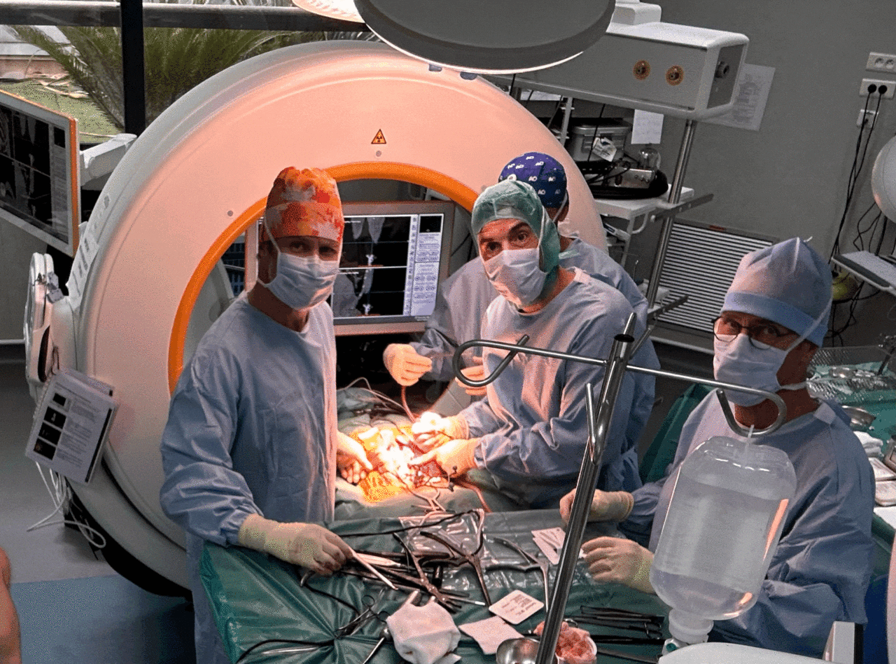 XR in the OR: XR ALIF training simulation in the real operating room ...